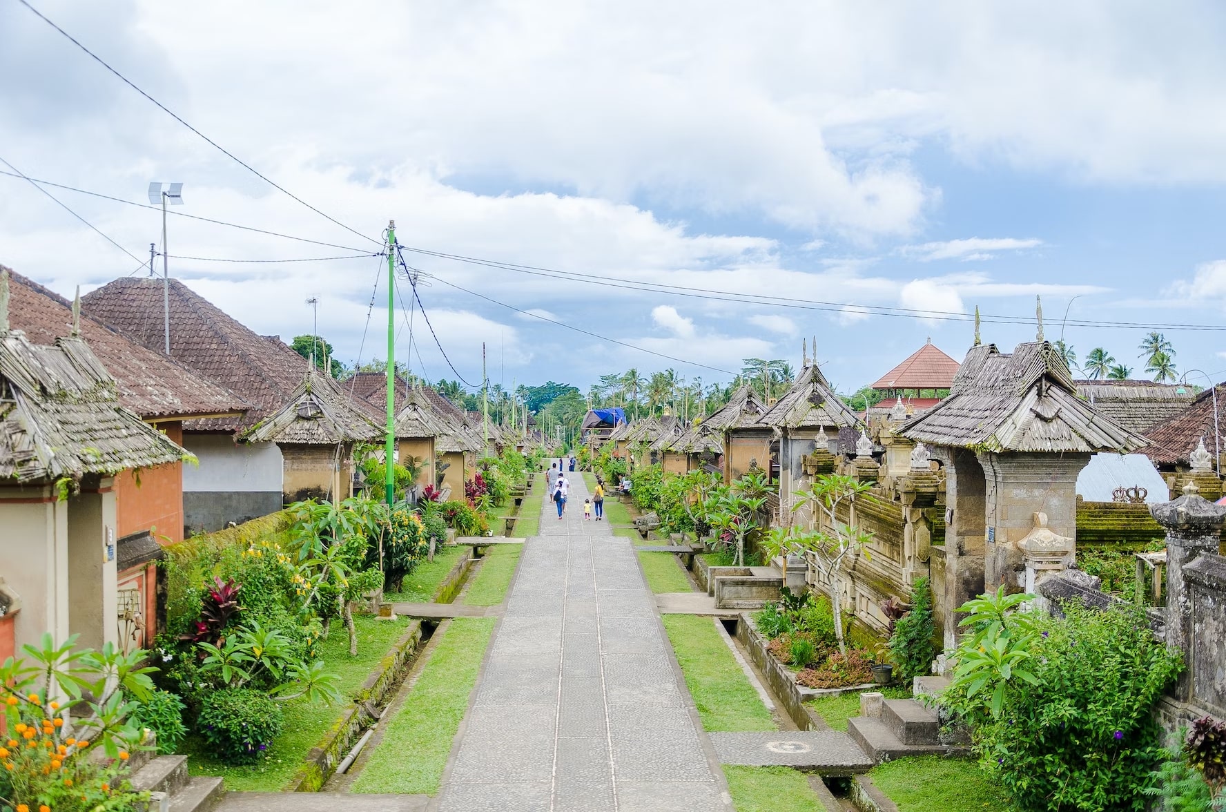 The Authentic Balinese Village Experience Near The Kirana Tembok - Bali